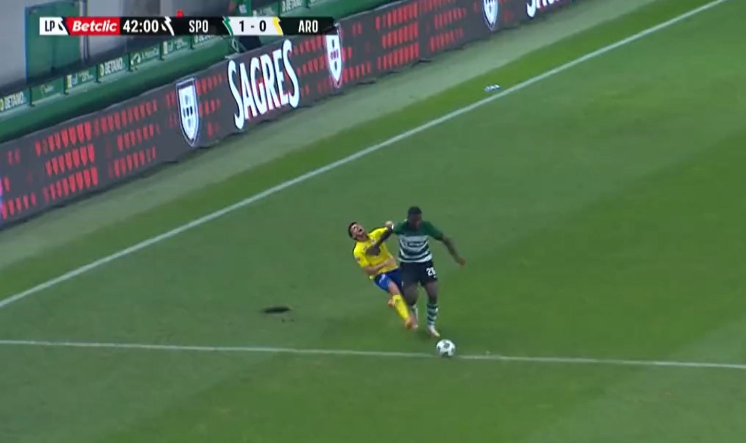 (VÍDEO)Diomandé expulso por acumulação de amarelos. JUSTO OU EXAGERADO ...