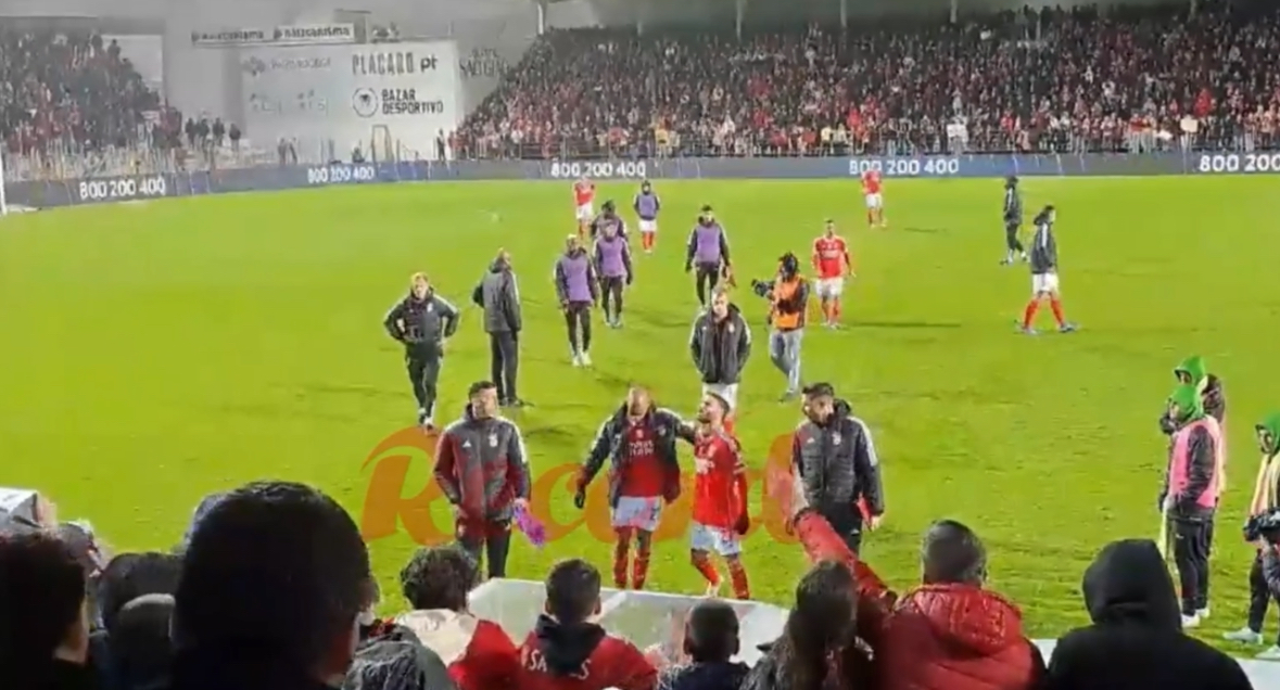 Rafa, para defender colegas, enfrenta adeptos que criticavam a equipa ...